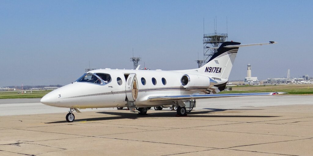 n917ea-1 - Private Jet Charter & Aircraft Management Cleveland, Ohio ...